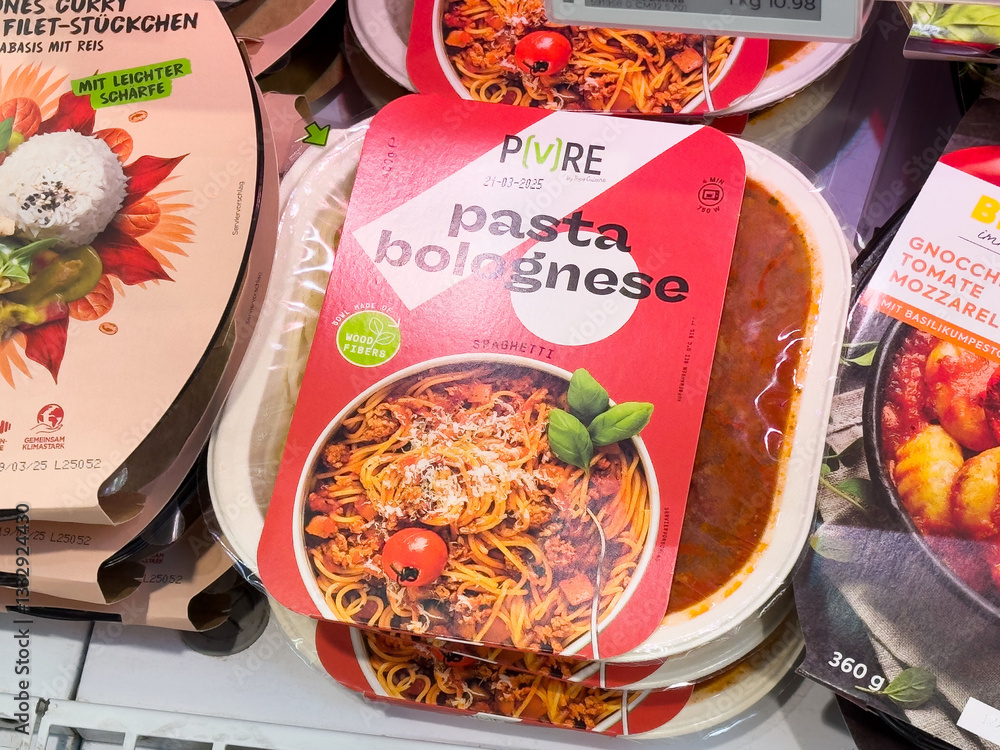 Vegan bolognese pasta packaging in refrigerated section Stock Photo ...