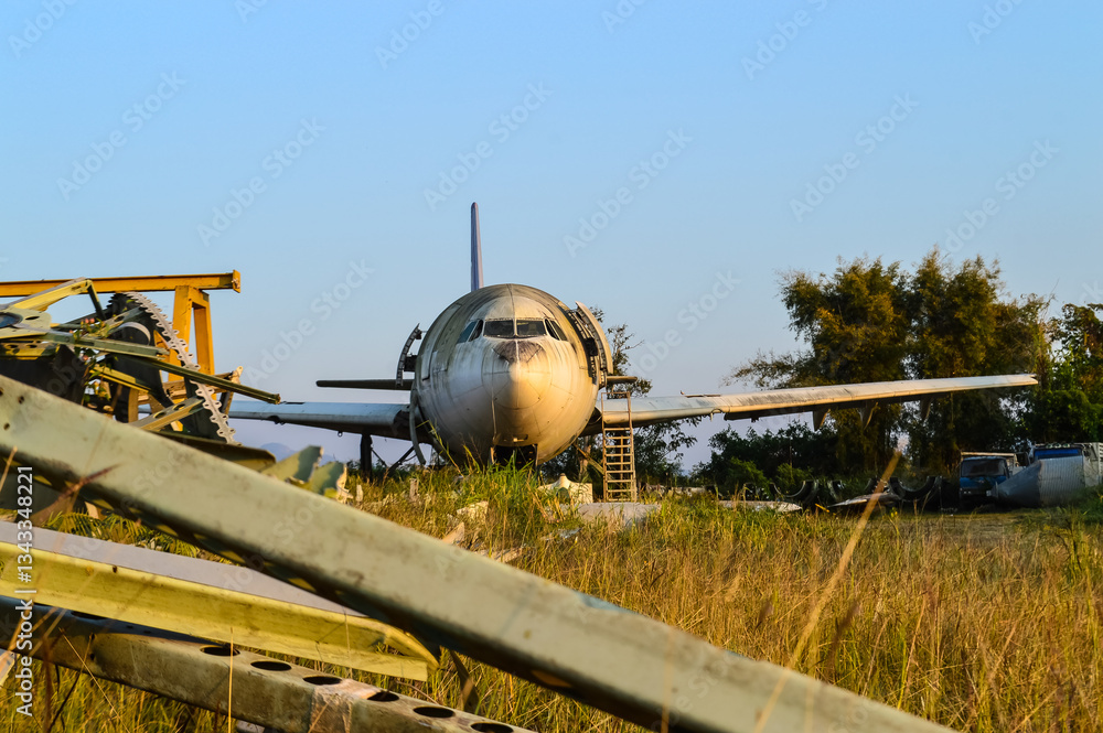 Abandoned Old Airplanes are still very useful, Learning their parts and ...