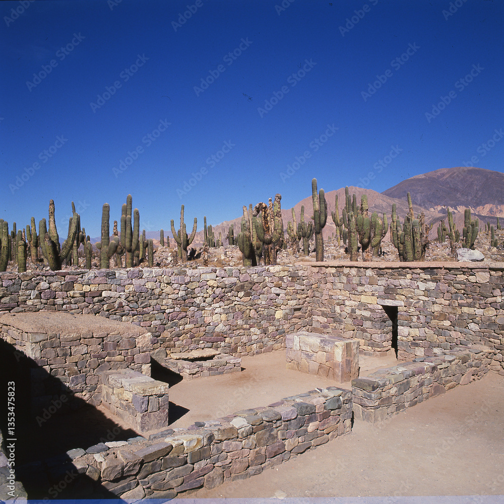 El Pucará de Tilcara es uno de los asentamientos prehispánicos más ...