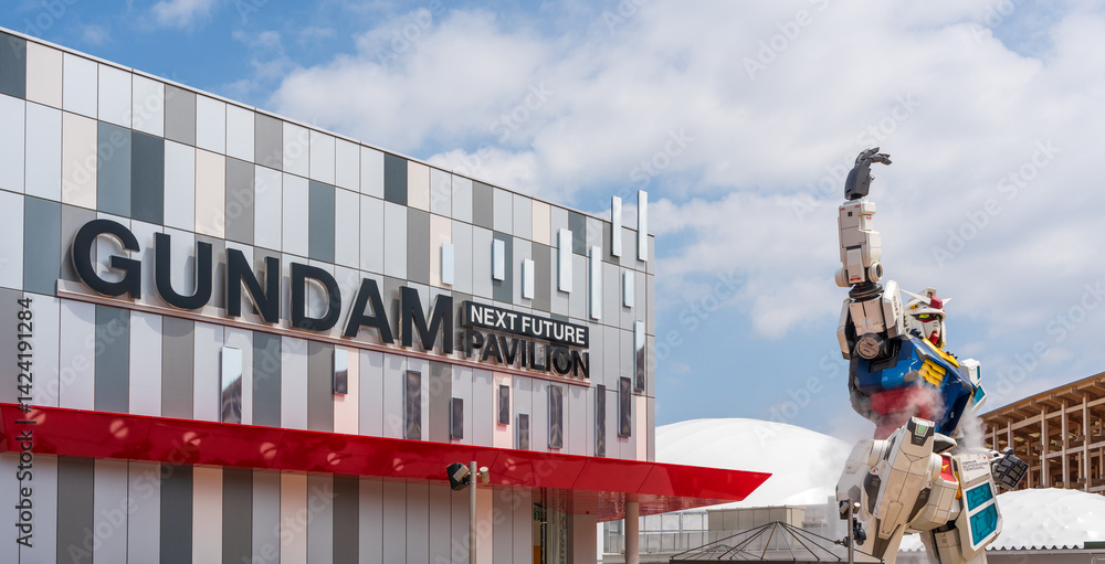 Osaka, Japan - April 16 2025 : The life-sized Gundam statue at GUNDAM ...
