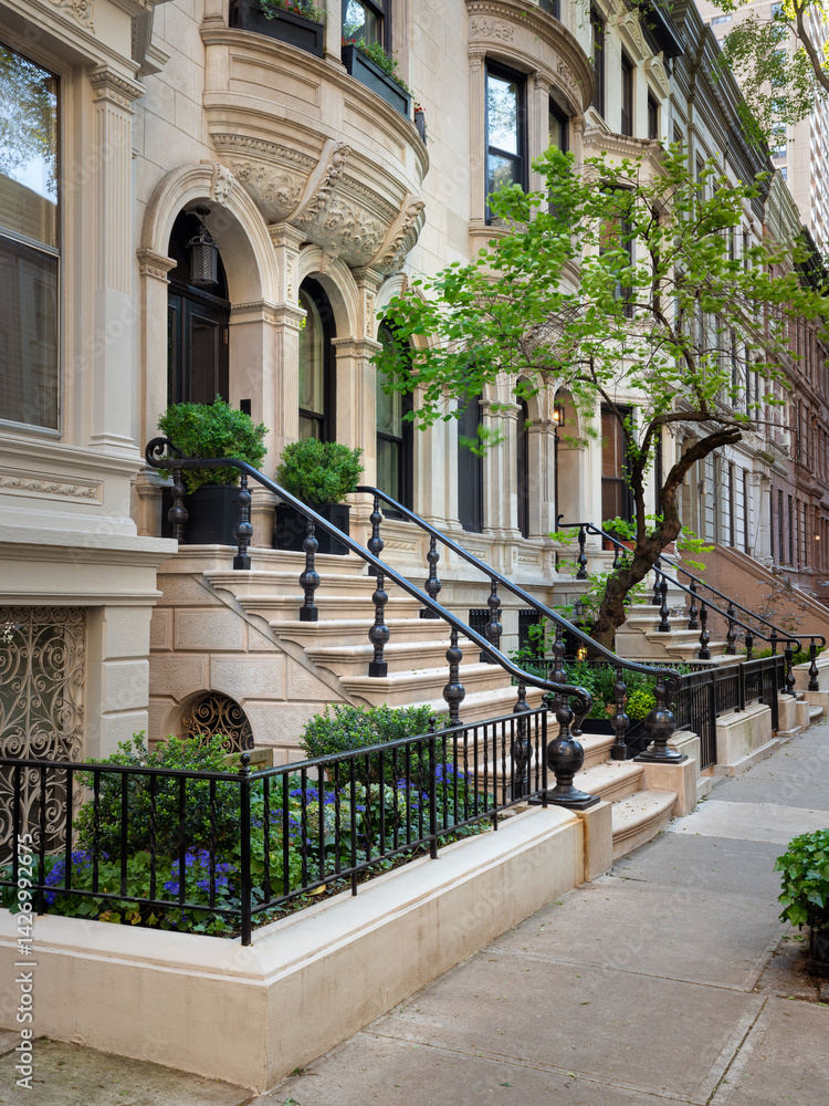 Manhattan townhouses with entry steps. Summer in Upper West Side ...
