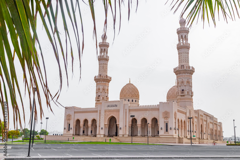 Jamea Sayyida Fatima bint Ali Al Said Mosque is a beautiful and serene ...