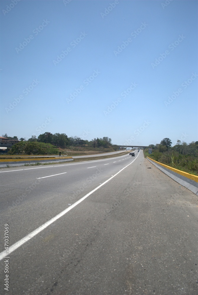 Stock-Foto „Venezuela has a network of highways and roads that link ...