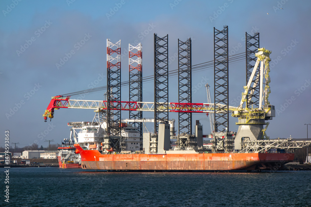 Offshore Jack-Up Vessel for Wind Farm Construction – Heavy-Lift Ship ...