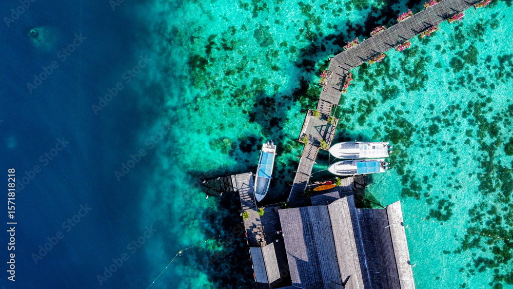 Aerial photo of dive boats in Malaysia Stock Photo | Adobe Stock