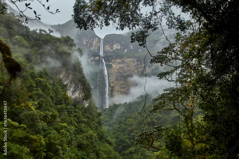 Foto de Stock Gocta Waterfalls, one of the tallest waterfalls in the ...
