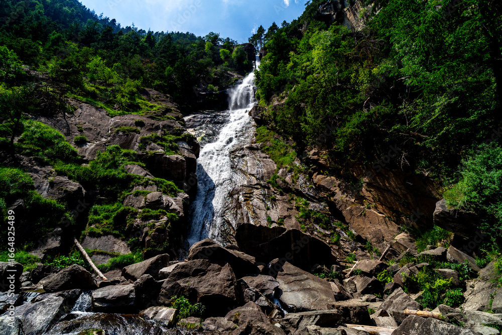 Hiking to the Barbianer Waterfalls in South Tyrol 2025 4k 60FPS 100k ...