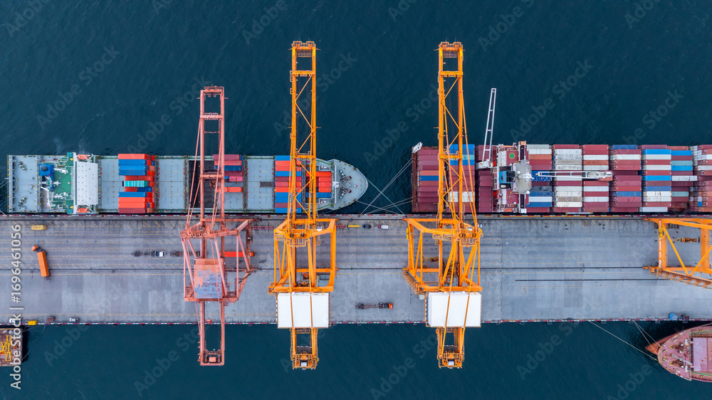 Foto de Stock Aerial view container cargo ship international port ...