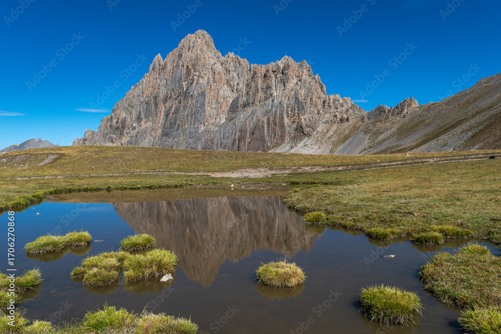 Sua Maestà Rocca la Meja, iconica montagna del cuneese, tra le più ...