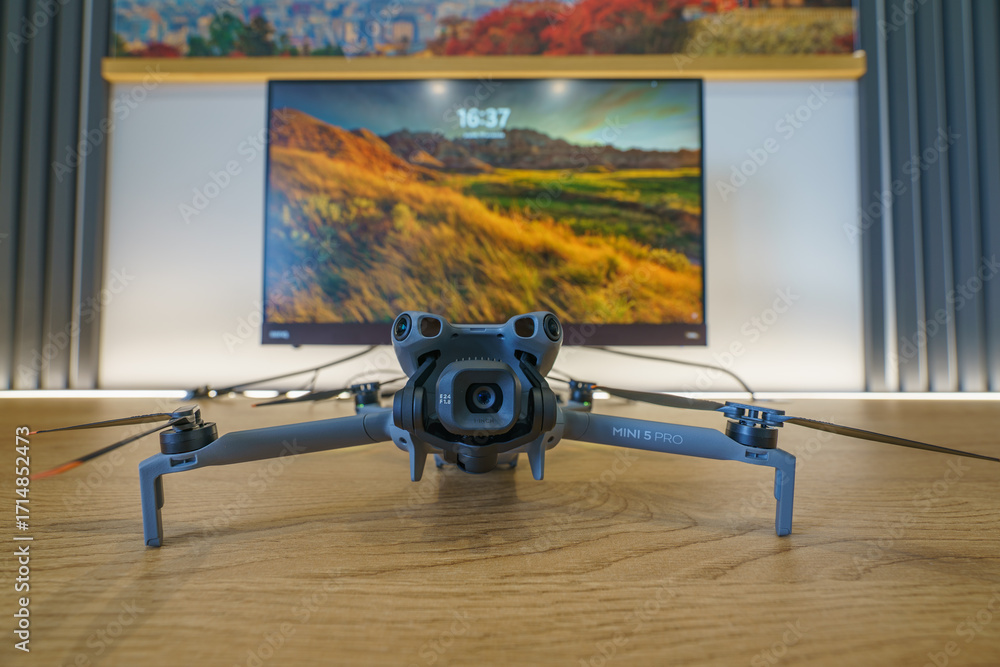 Dji Mini 5 pro. Latest Dji drone released September 17th, 2025 features ...