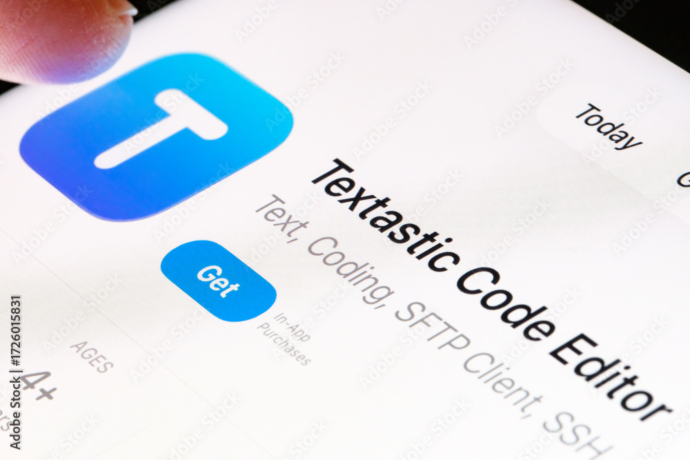 Textastic code editor on iPad with Apples new Liquid Glass updated app ...