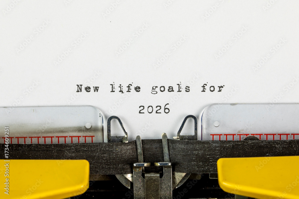 New life goals for 2026 written on an old typewriter Stock Photo ...