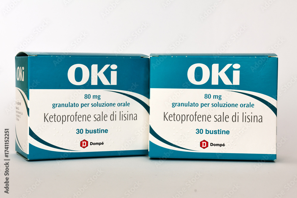 Stock-Foto „Italy – October 4, 2025: Oki 80 mg oral solution granules ...