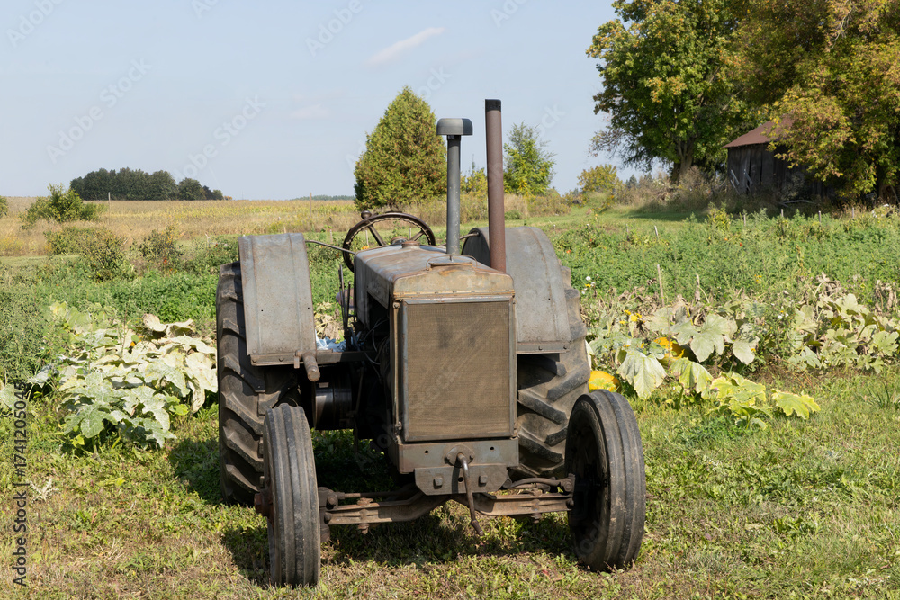crank start tractor that paved the way to agriculture of today Stock ...