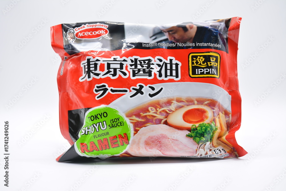 Acecook ippin Tokyo shoyu ramen noodles in Manila, Philippines Stock ...