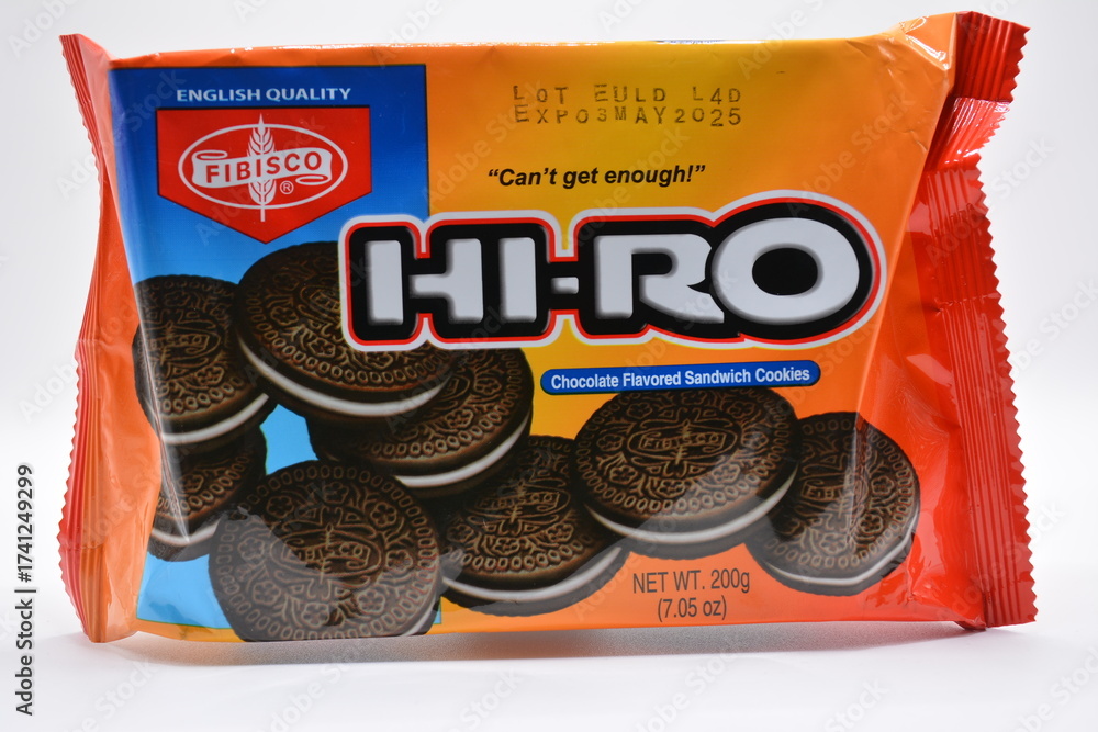 Fibisco hi-ro chocolate flavored sandwich cookies in Manila ...