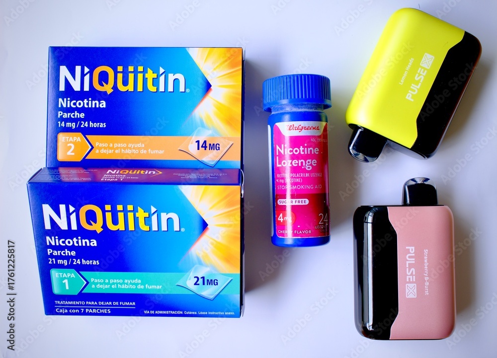 Quitting Nicotine Display with NiQuitin Nicotine Patches, Walgreens ...