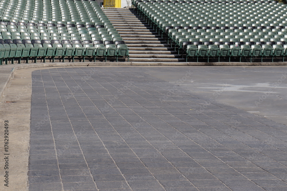 Photo Stock Outdoor lage stair in a stadium. Outdoor stairs between ...