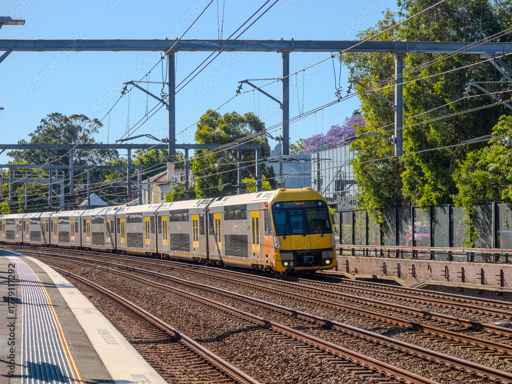 5 November 2025 passenger Train going through Summer Hill train station ...