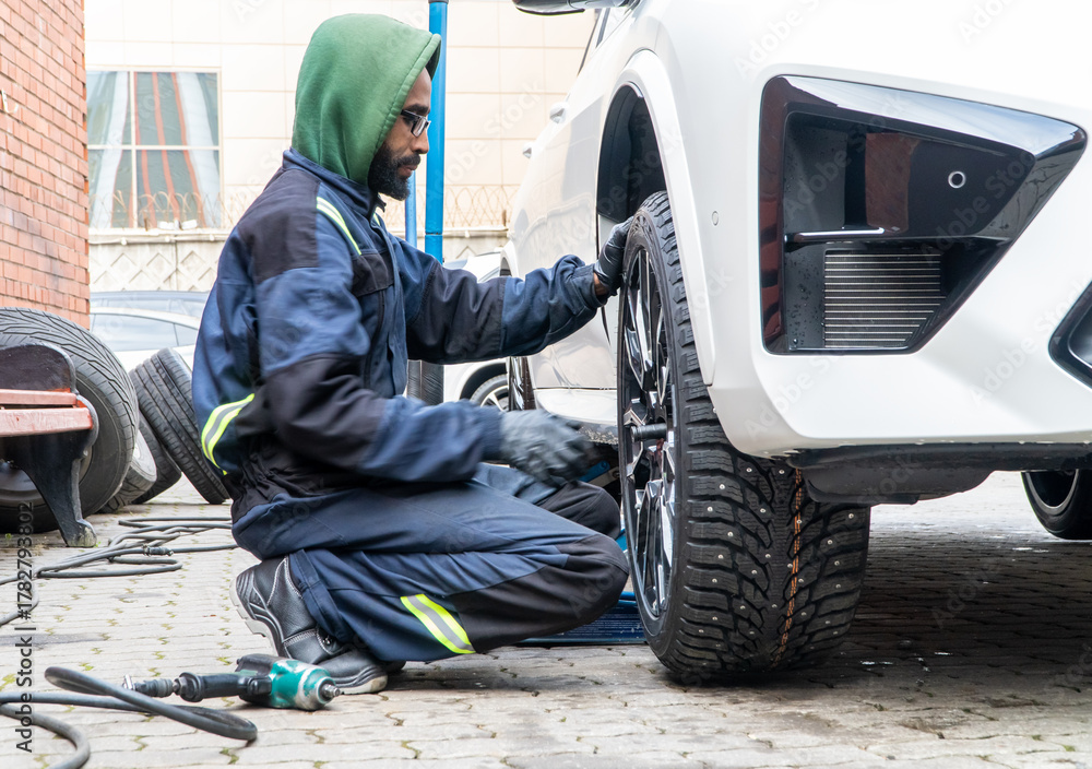 Foto de Stock Seasonal Tires Replacement Automotive Photo Theme. The ...