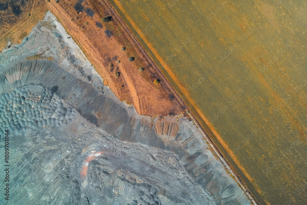 Stock-Foto „Top-down aerial photo showing a sharp boundary between a ...