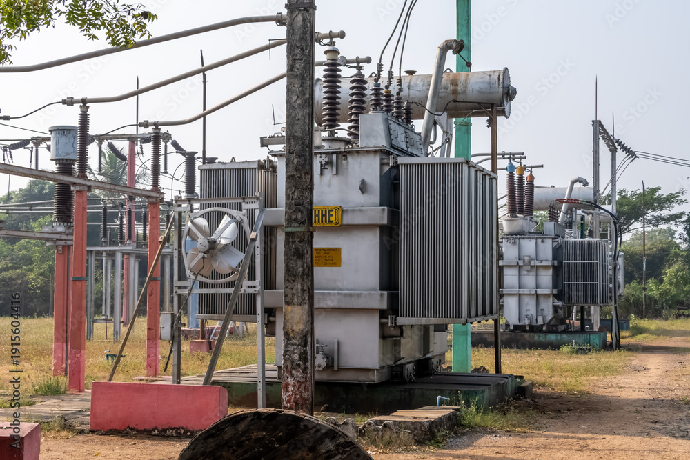 High voltage electricity transmission network, Worlds Largest Power ...
