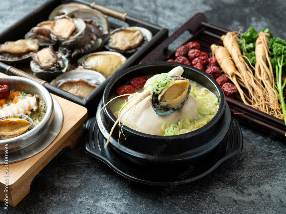 samgyetang, chicken soup with ginseng の Stock フォト | Adobe Stock