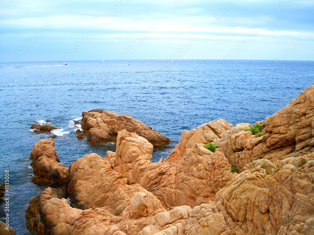 rochers de mer Stock Photo | Adobe Stock