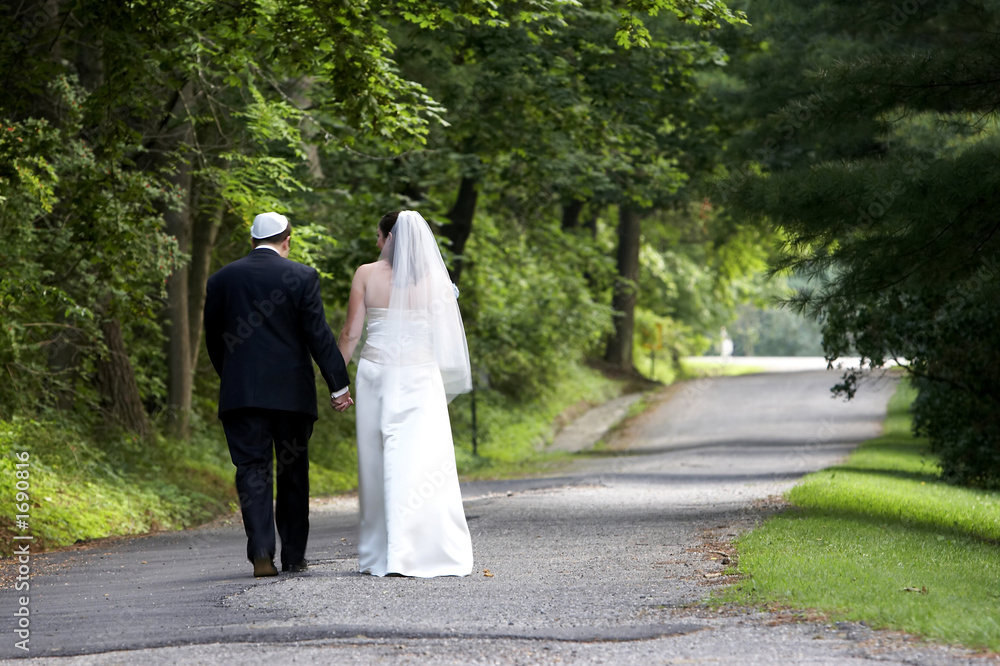 wedding couple - jewish bride and groom Stock Photo | Adobe Stock