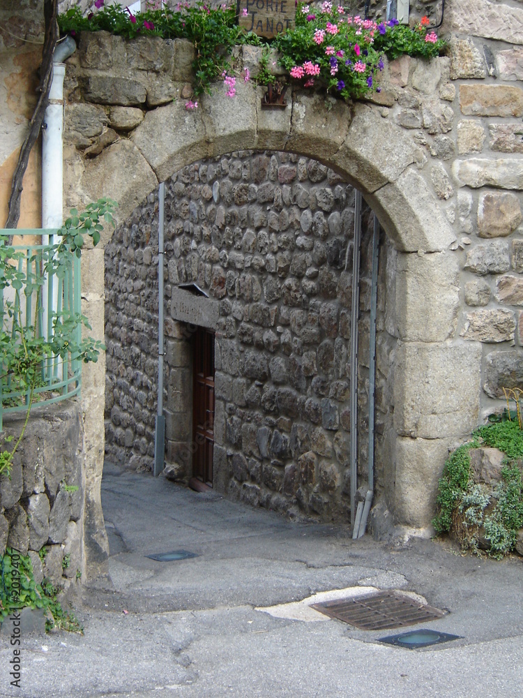 arche en pierre Stock Photo | Adobe Stock