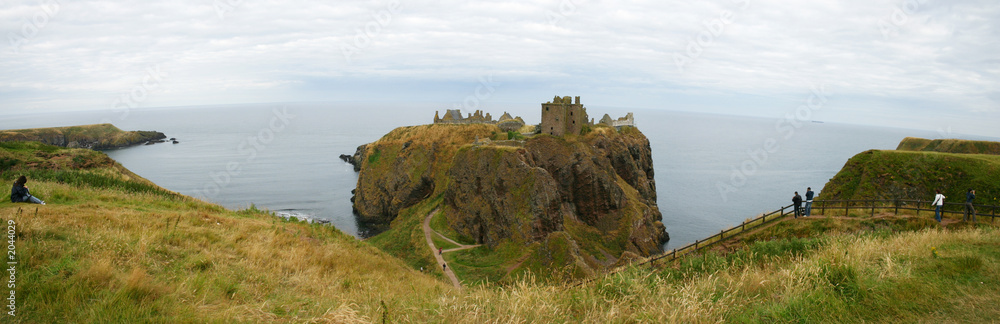 dunnottar castle Stock Photo | Adobe Stock