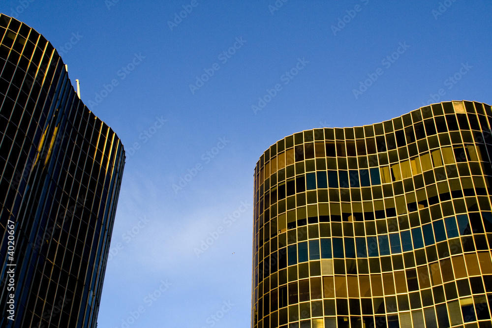 Edificios Curvos foto de Stock | Adobe Stock
