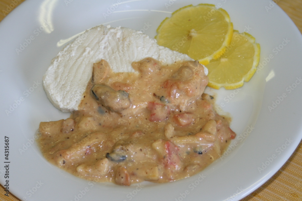 FILET DE REQUIN BLEU A LA PROVENCALE Stock Photo | Adobe Stock