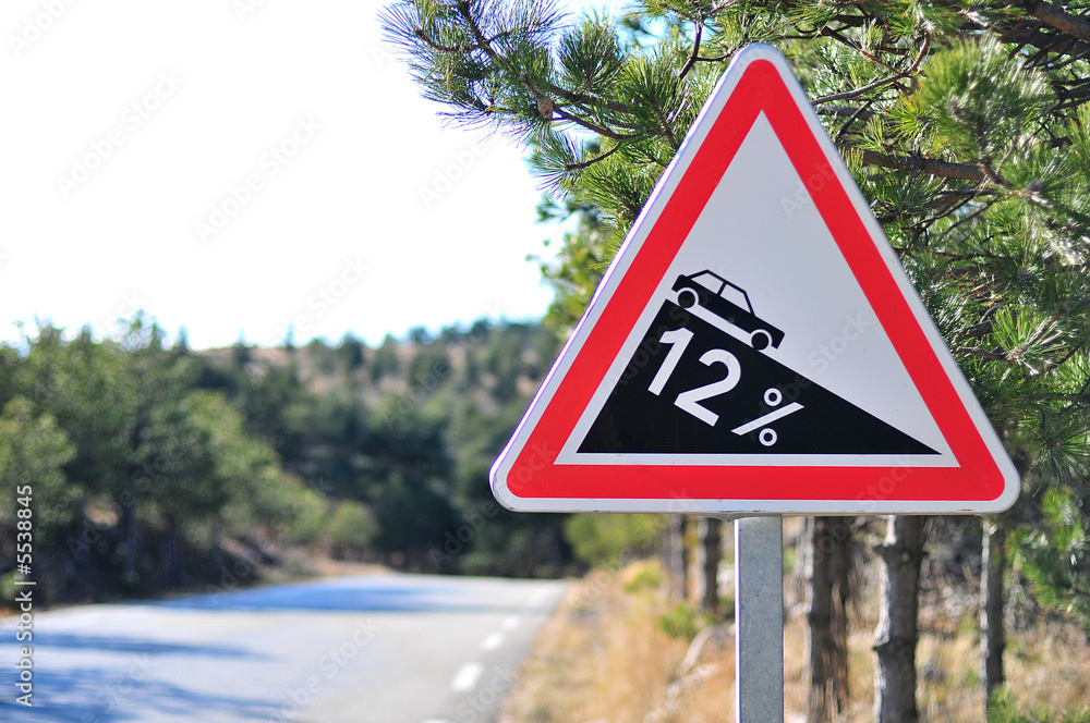 panneau routier ภาพถ่ายสต็อก | Adobe Stock