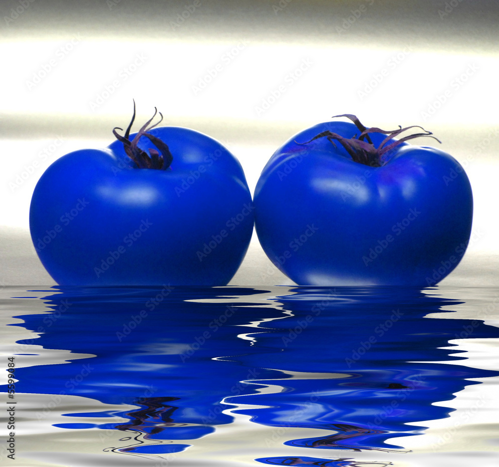 tomates azules Stock Photo | Adobe Stock