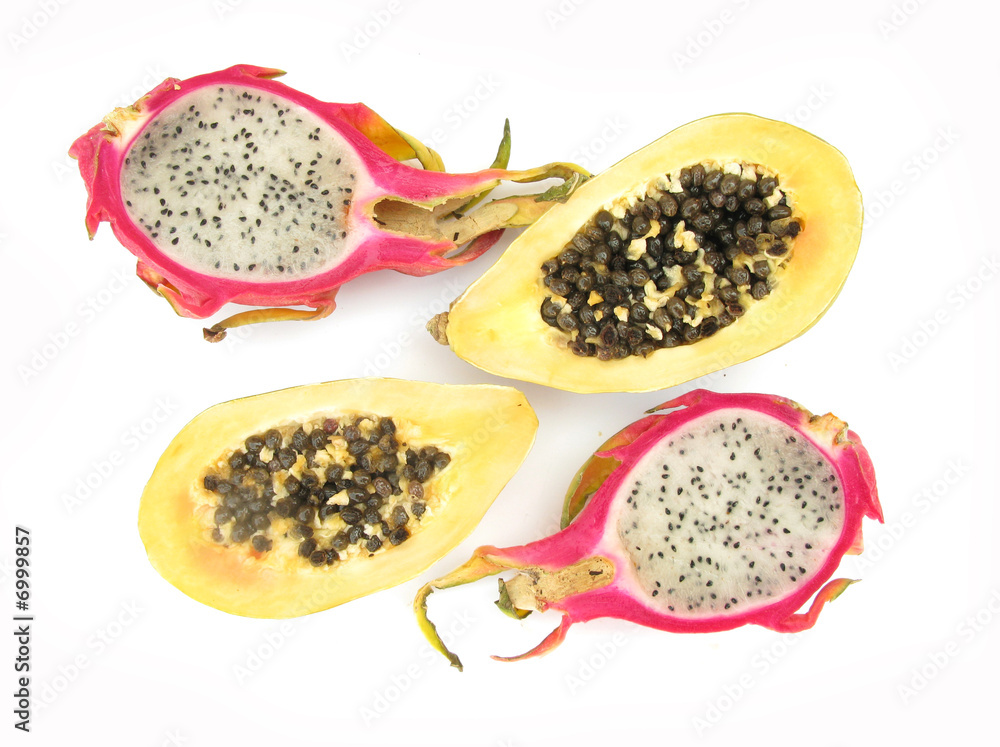 Pitaya nad papaya cross section isolated on white background Stock ... Pitaya nad papaya cross section isolated on white background Stock ...