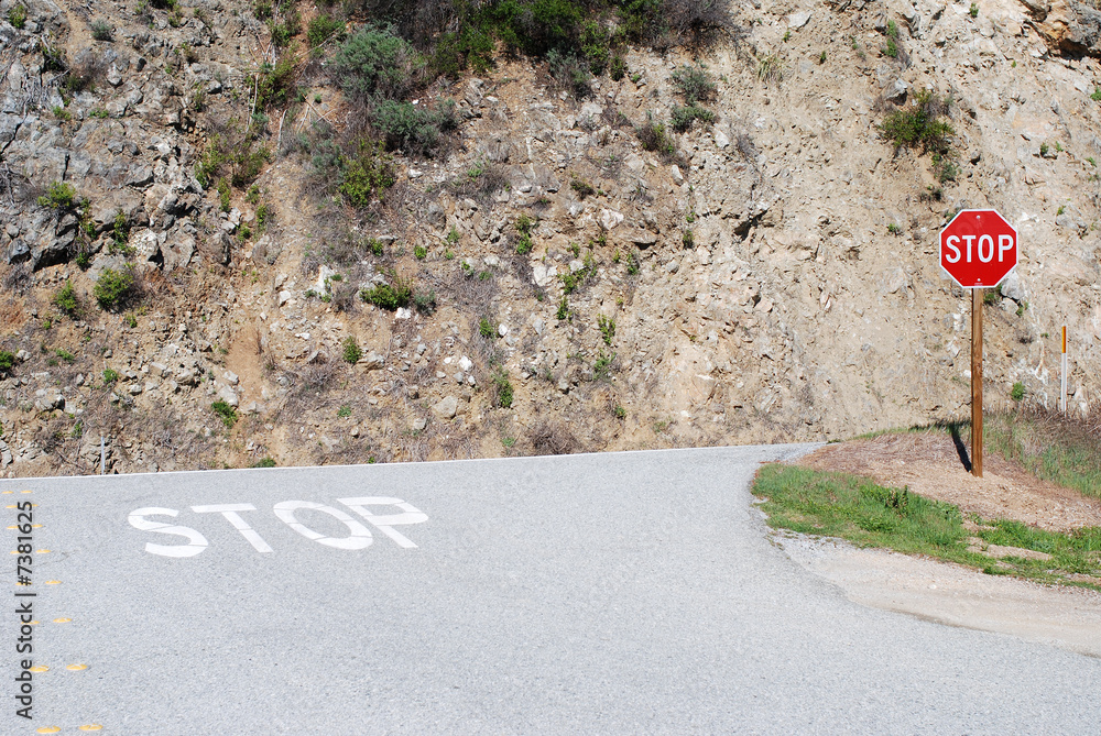 stop schild strasse Stock Photo | Adobe Stock