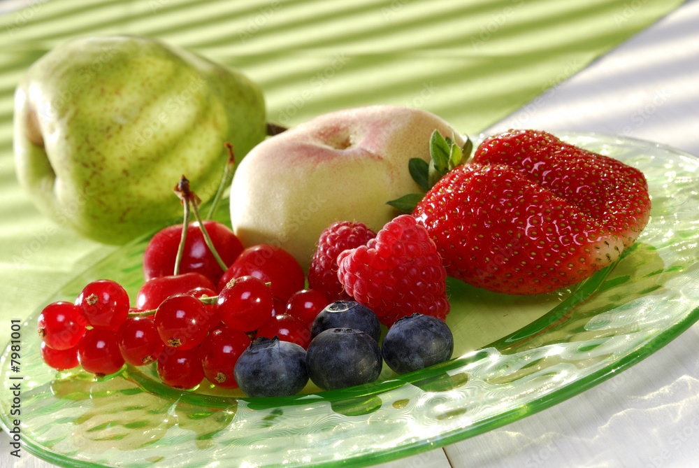 Obstteller Stock-Foto | Adobe Stock