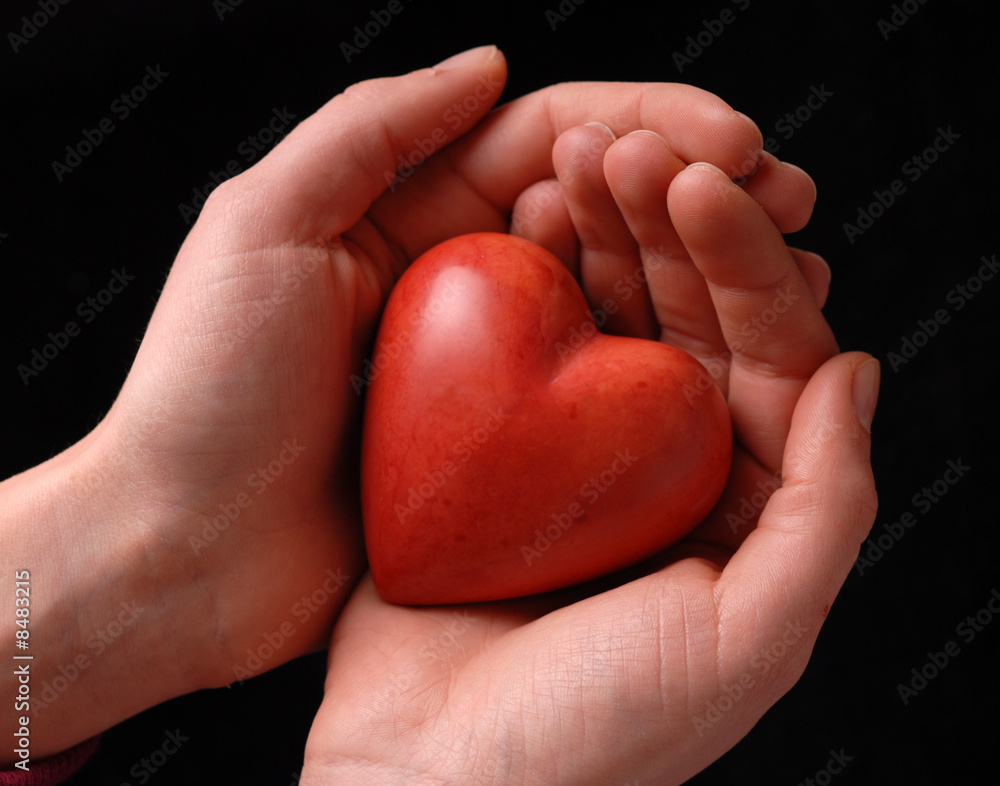 Herz in Händen Stock-Foto | Adobe Stock