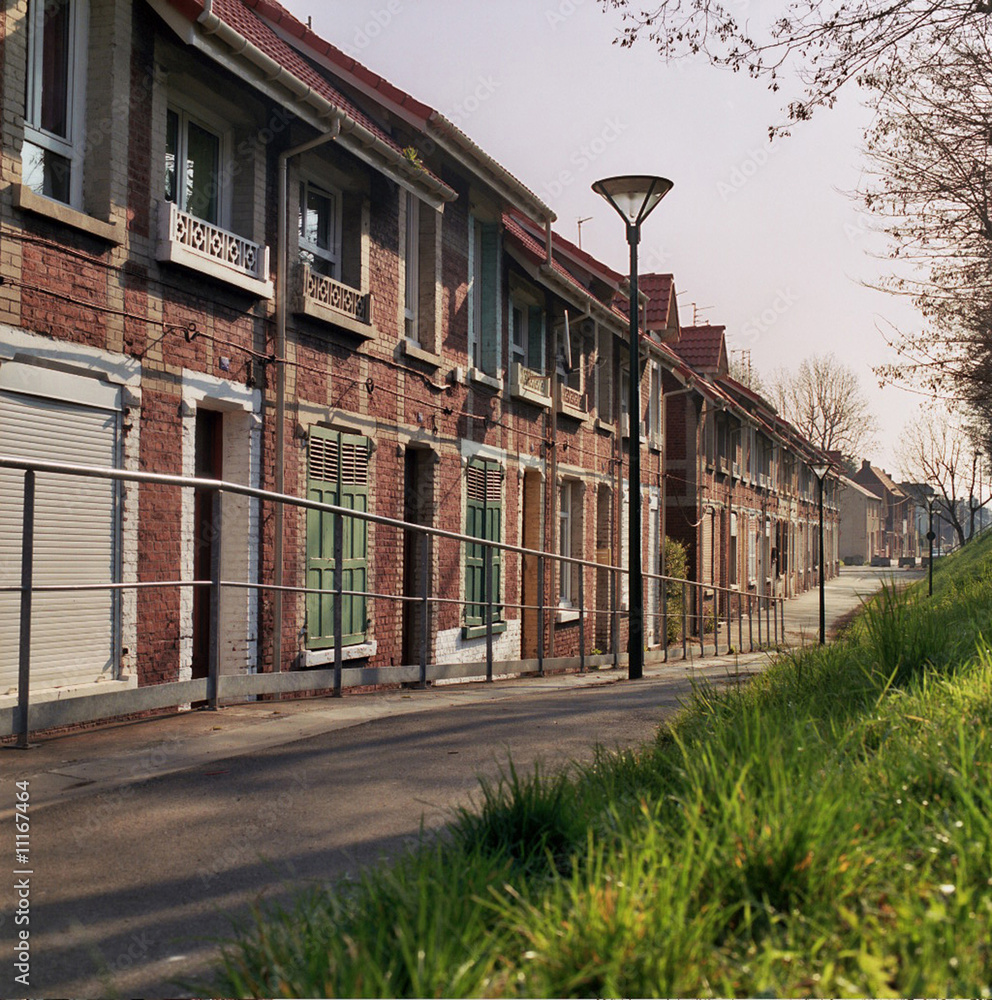 Corons dans le nord de la france Photos | Adobe Stock