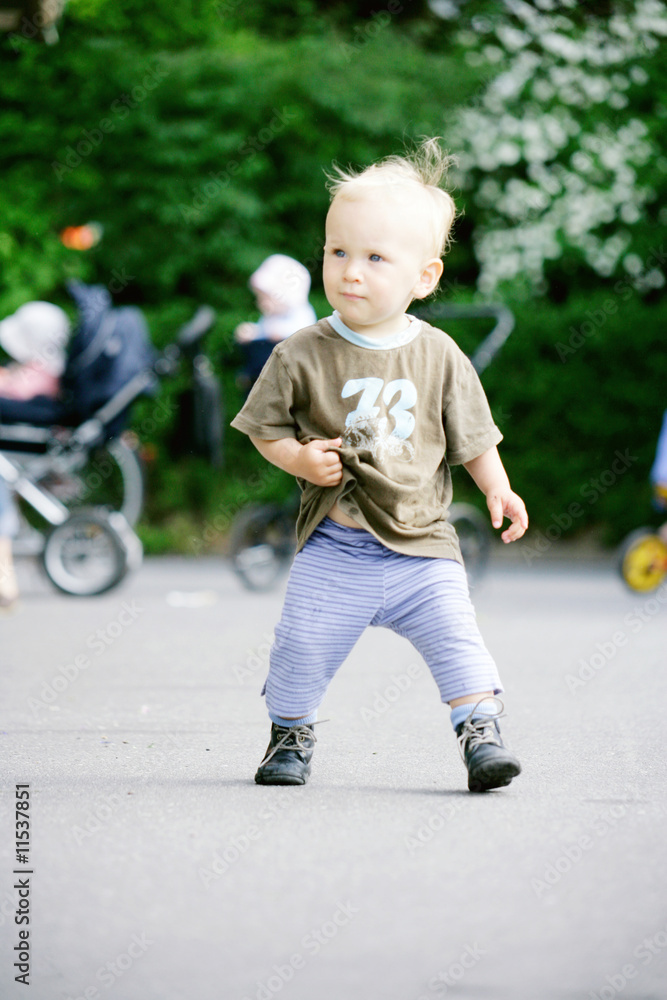 Kleinkind Stock Photo | Adobe Stock