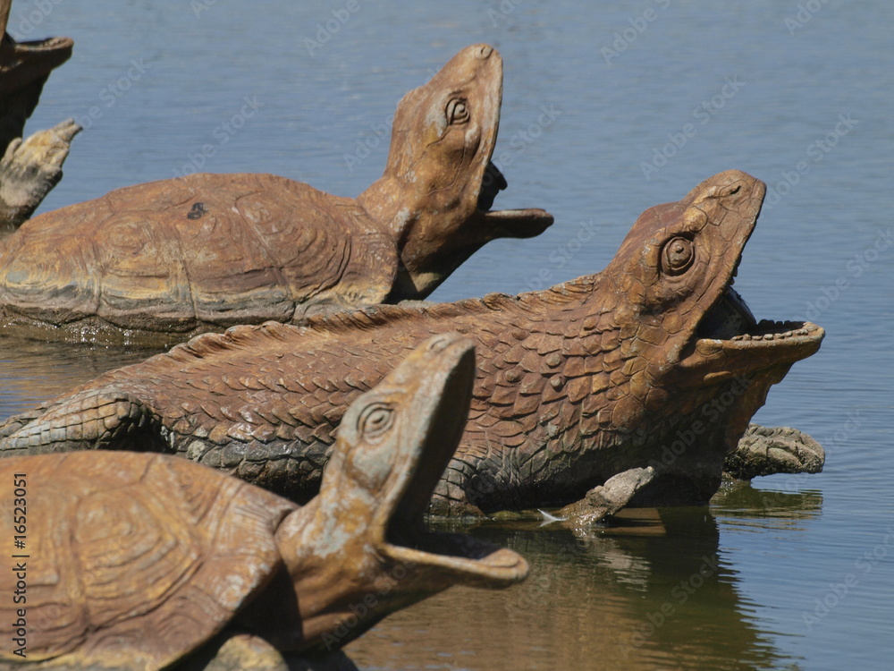 Ranas y tortugas en una fuente de Versalles Stock Photo | Adobe Stock