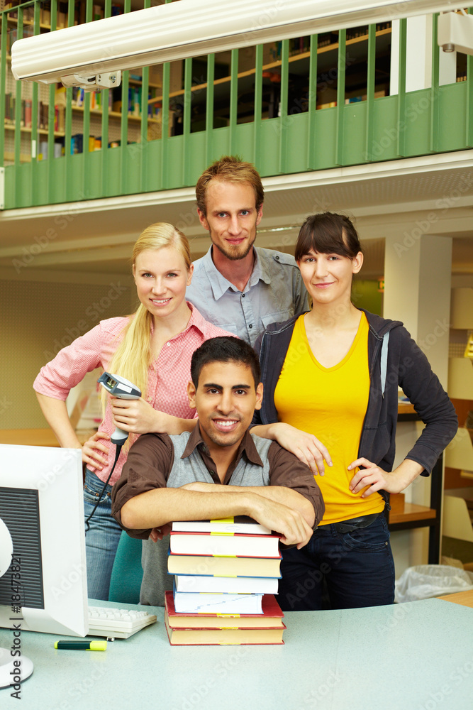 Freundliches Personal Stock Photo | Adobe Stock