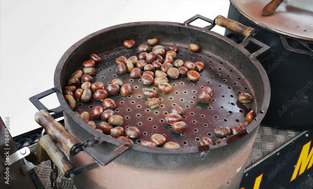 Maroni-Stand Stock-Foto | Adobe Stock