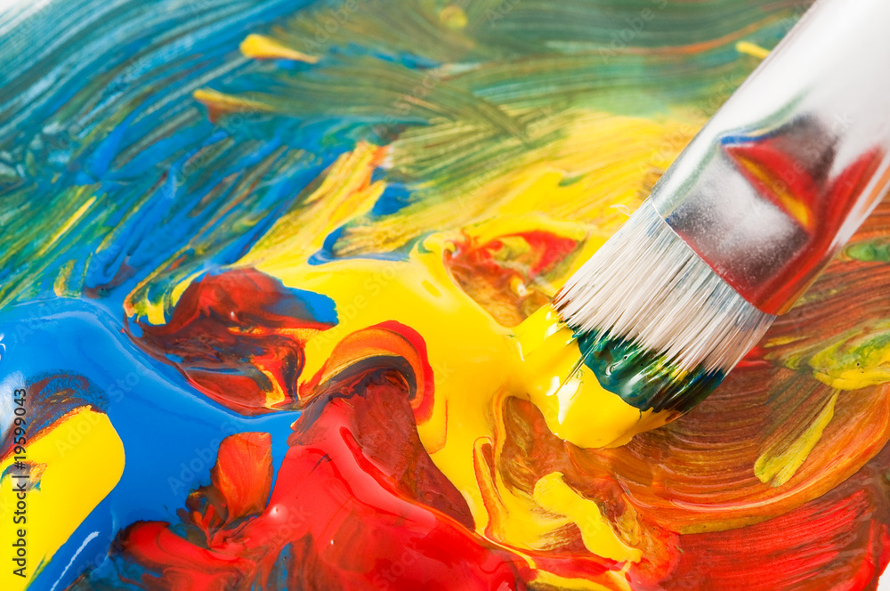 Pinsel mit Acrylfarben Stock-Foto | Adobe Stock