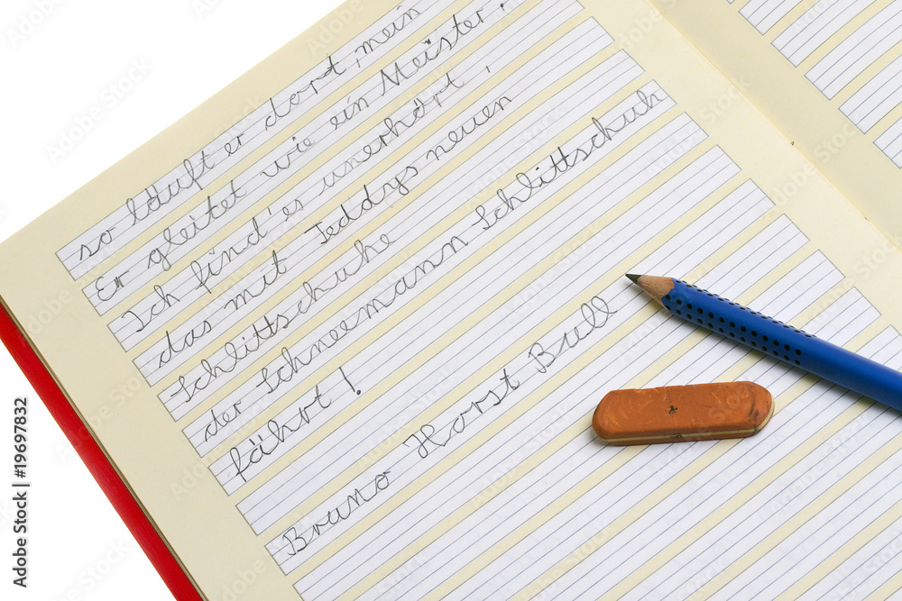Schulheft - schreiben lernen Stock Photo | Adobe Stock