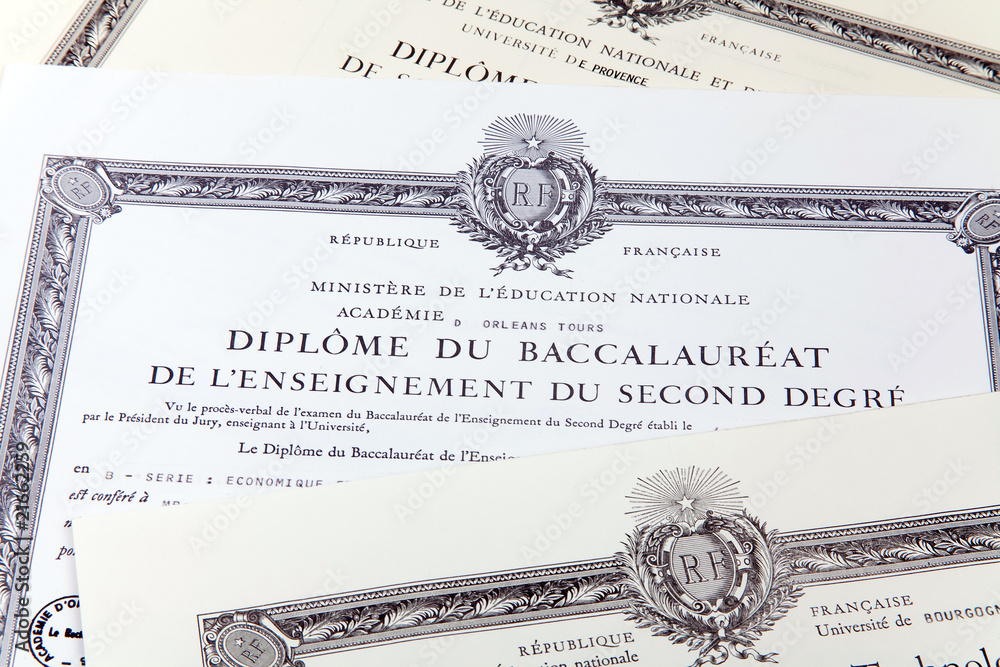 Etudes - diplômes - Baccalauréat Stock Photo | Adobe Stock