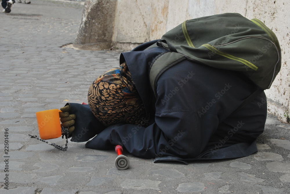 Foto Stock Mendicante | Adobe Stock