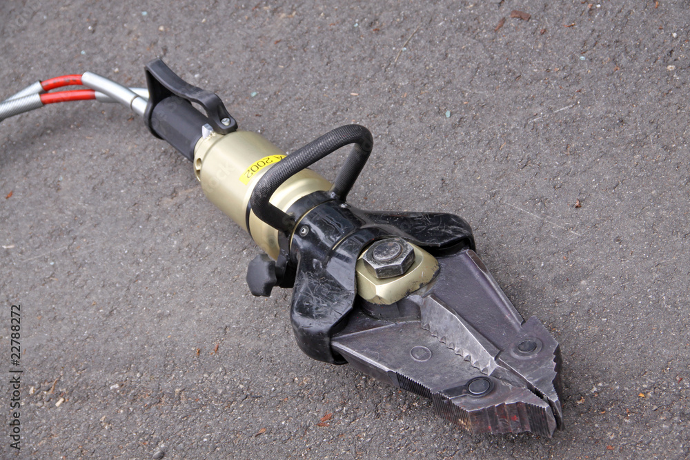 Hydraulikschere Stock Photo | Adobe Stock