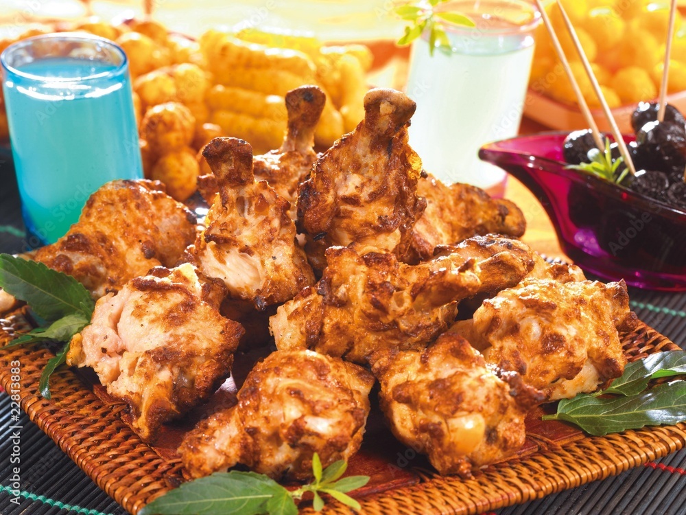 grignote de poulet Stock Photo | Adobe Stock